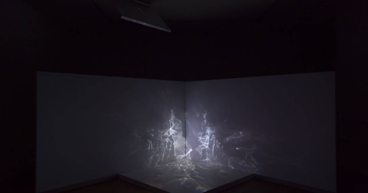 Cave Caustics: Crystal Fire | Alan Bogana | DDA Genève